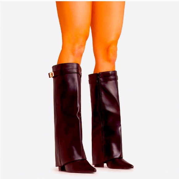 EGO | Shoes | Ava Lock Detailed Pointed Toe High Knee Block Heel Boot ...